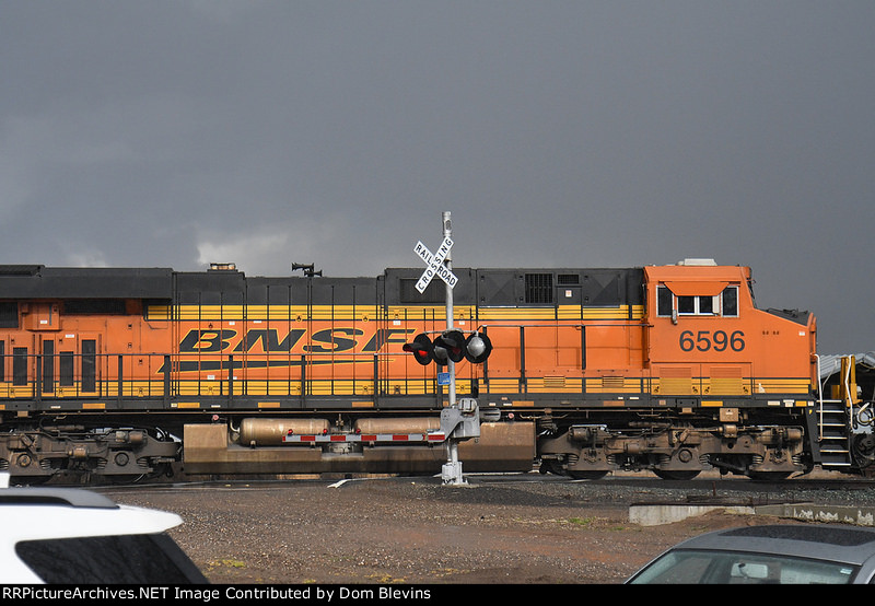 BNSF 6596